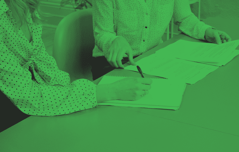 Contrato de mútuo: o que é, vantagens e como funciona na prática